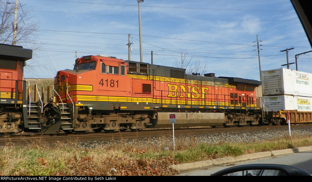 BNSF 4181